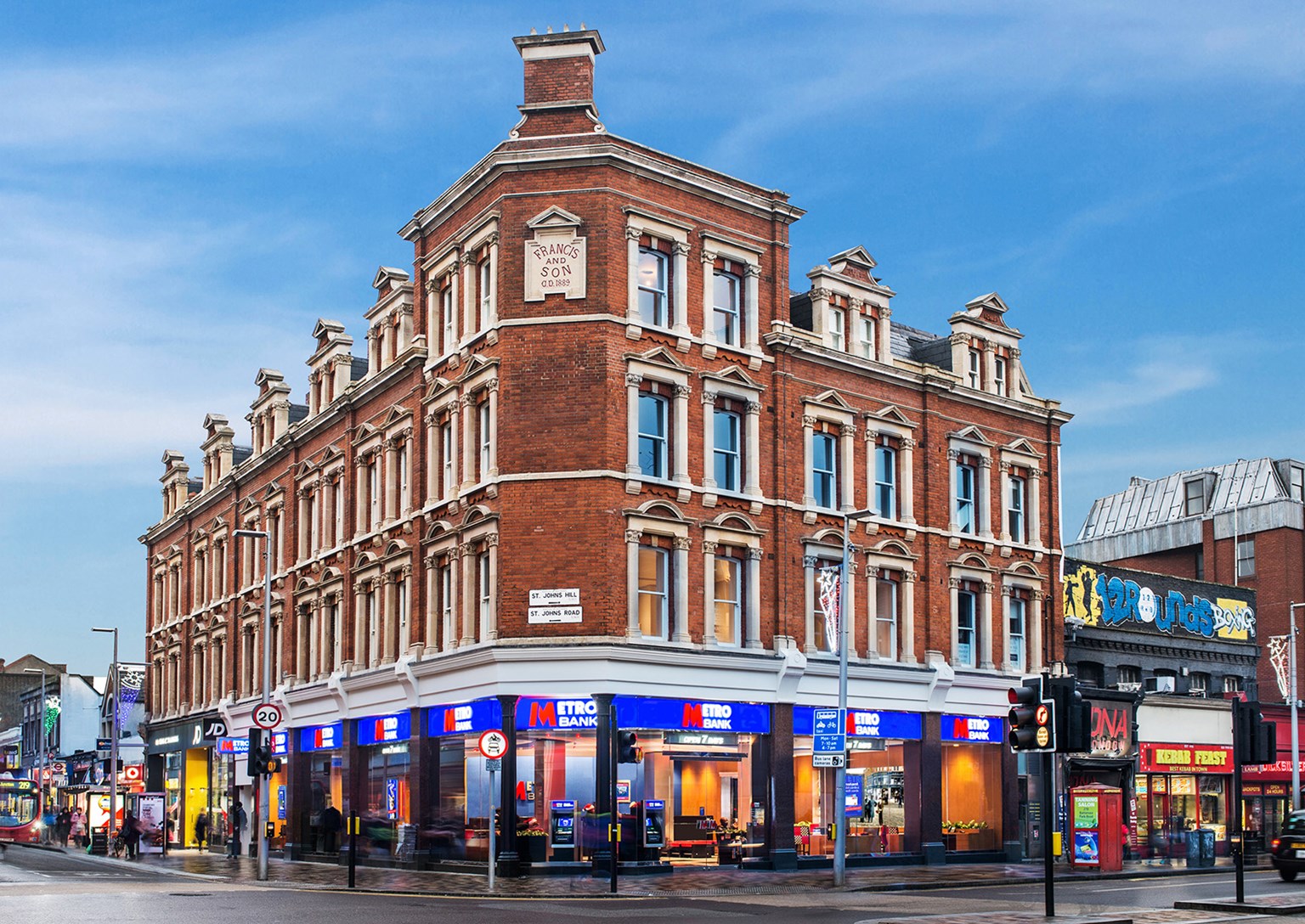 Clapham Junction | Metro Bank