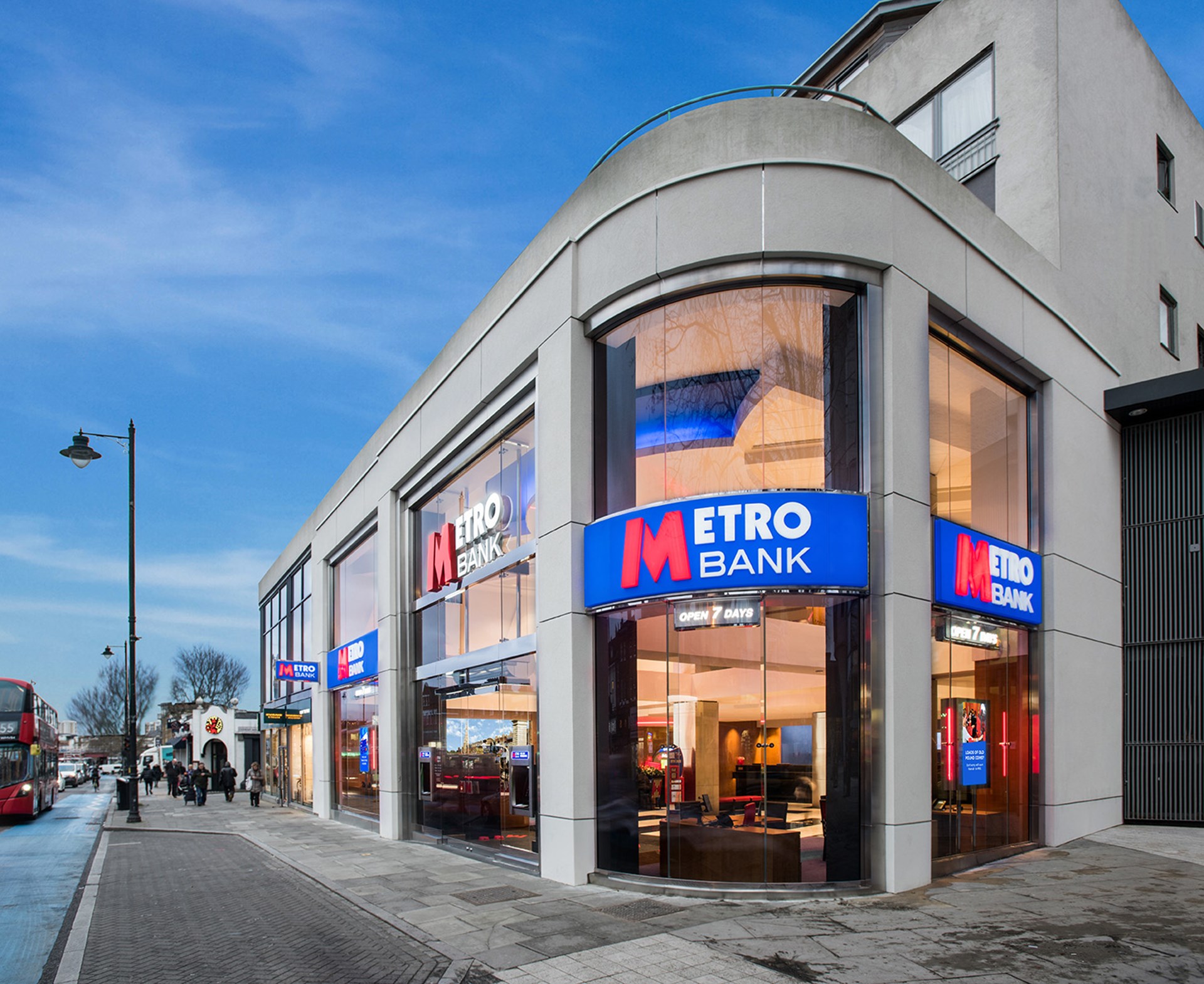 Clapham High Street | Metro Bank