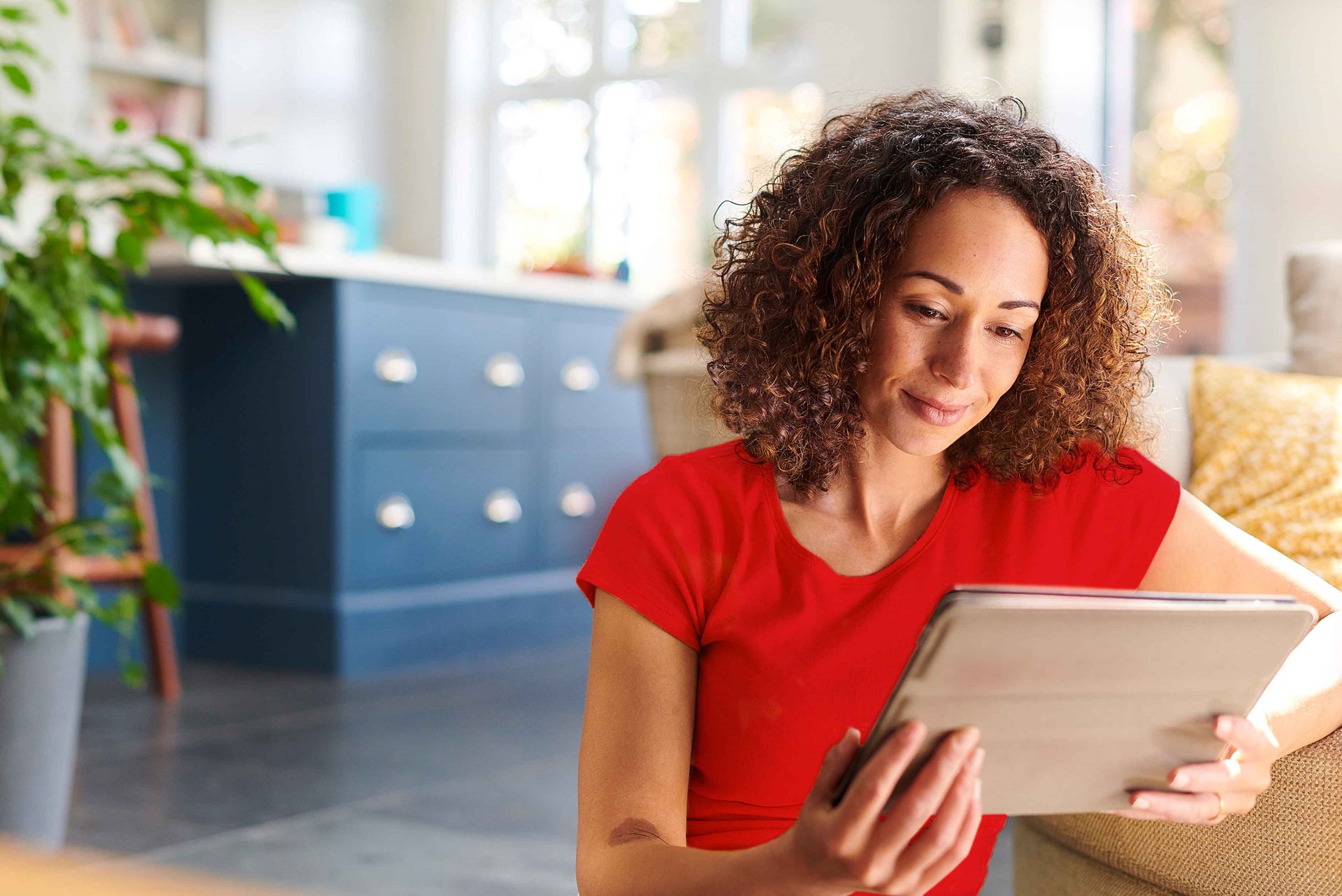 How to avoid being scammed | Safety tips | Metro Bank