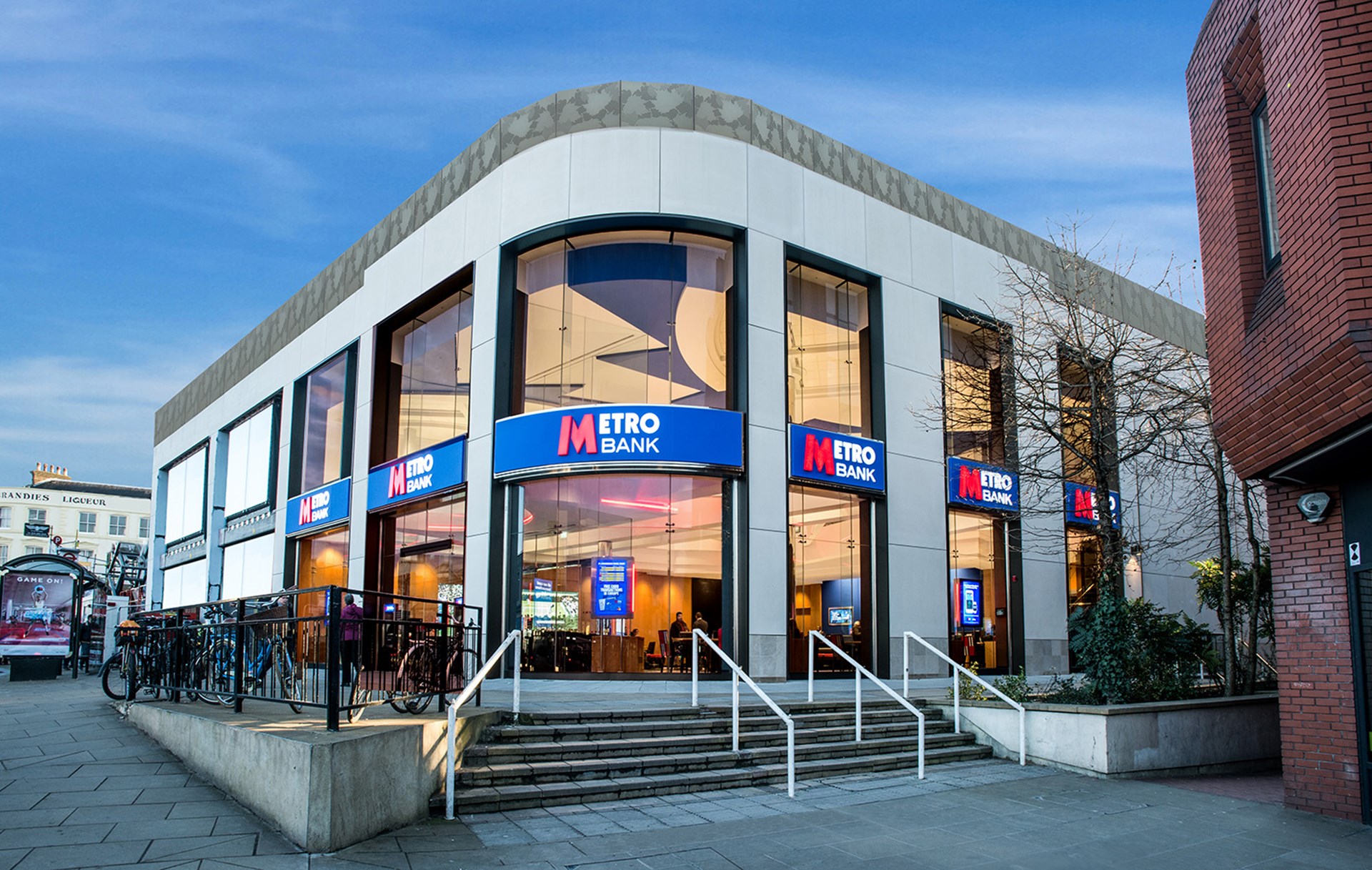 Wimbledon | Metro Bank